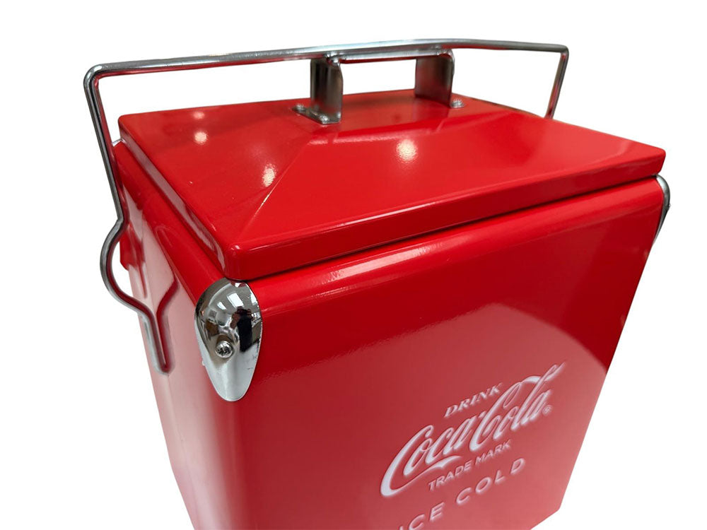 Cool Retro Cooler – 27L – Vintage Gas Pumps